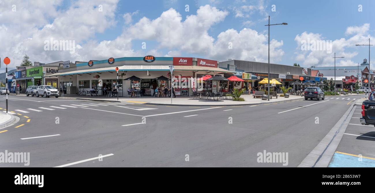 Covered commercial crossing hi-res stock photography and images - Alamy