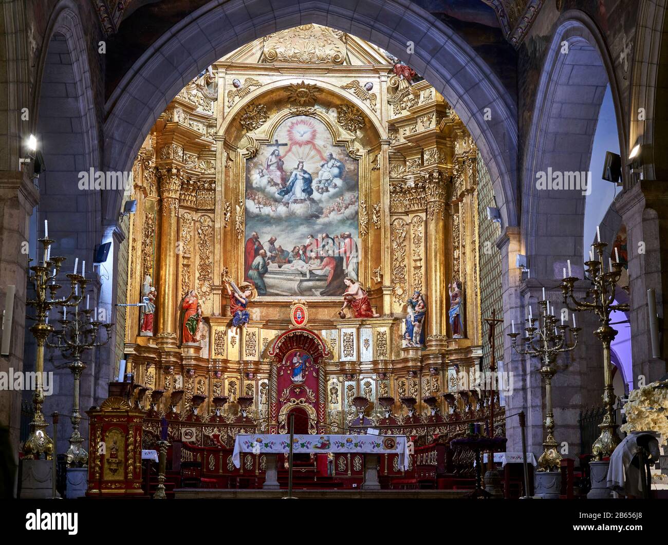 Altar colonial quito hi-res stock photography and images - Alamy