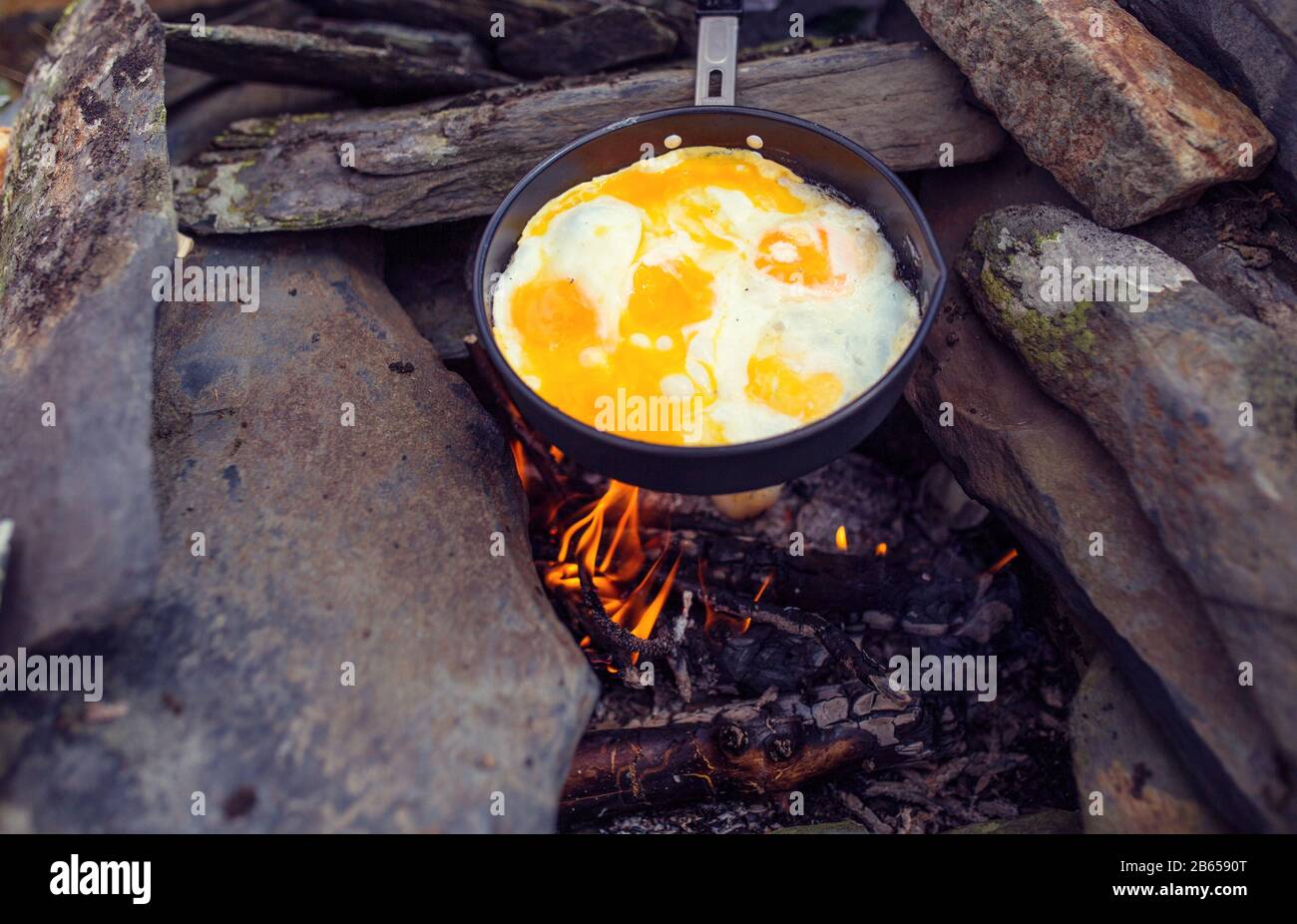 Scrambled eggs camping hi-res stock photography and images - Alamy