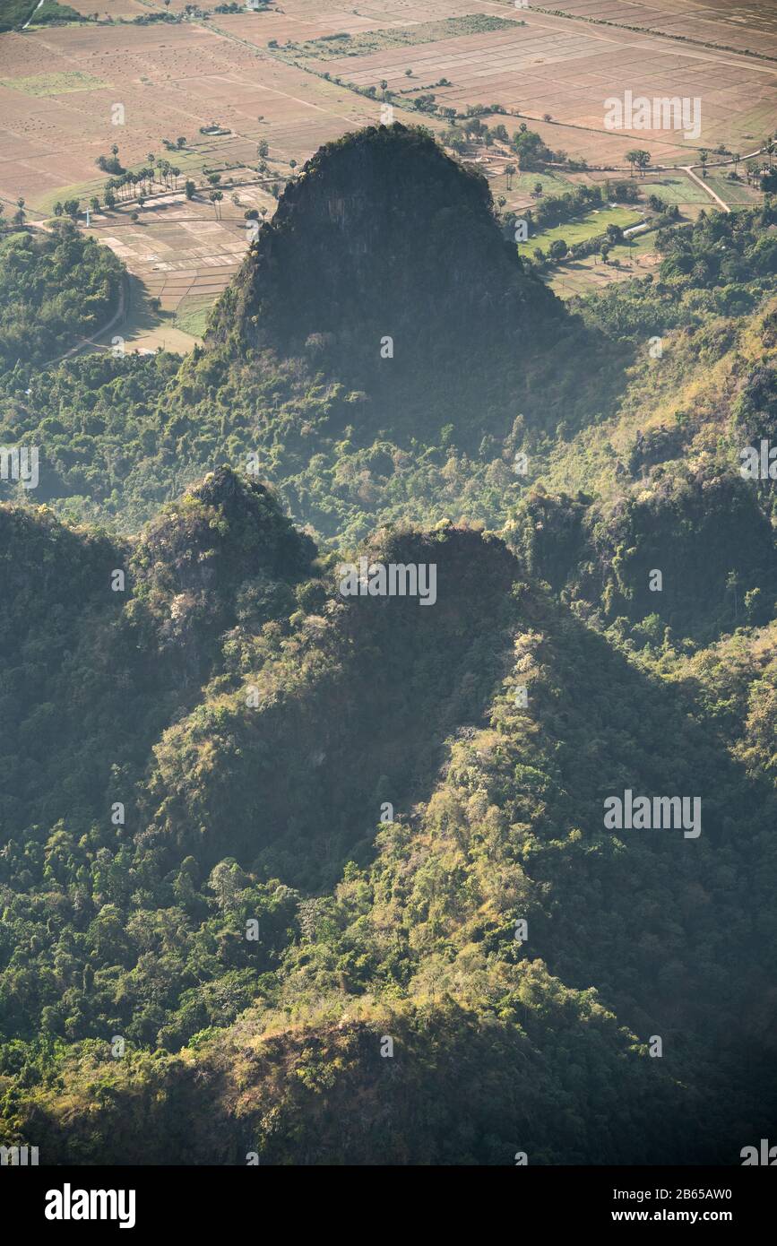 Zwe Ka Bin Pagoda, Myanmar, Asia Stock Photo - Alamy