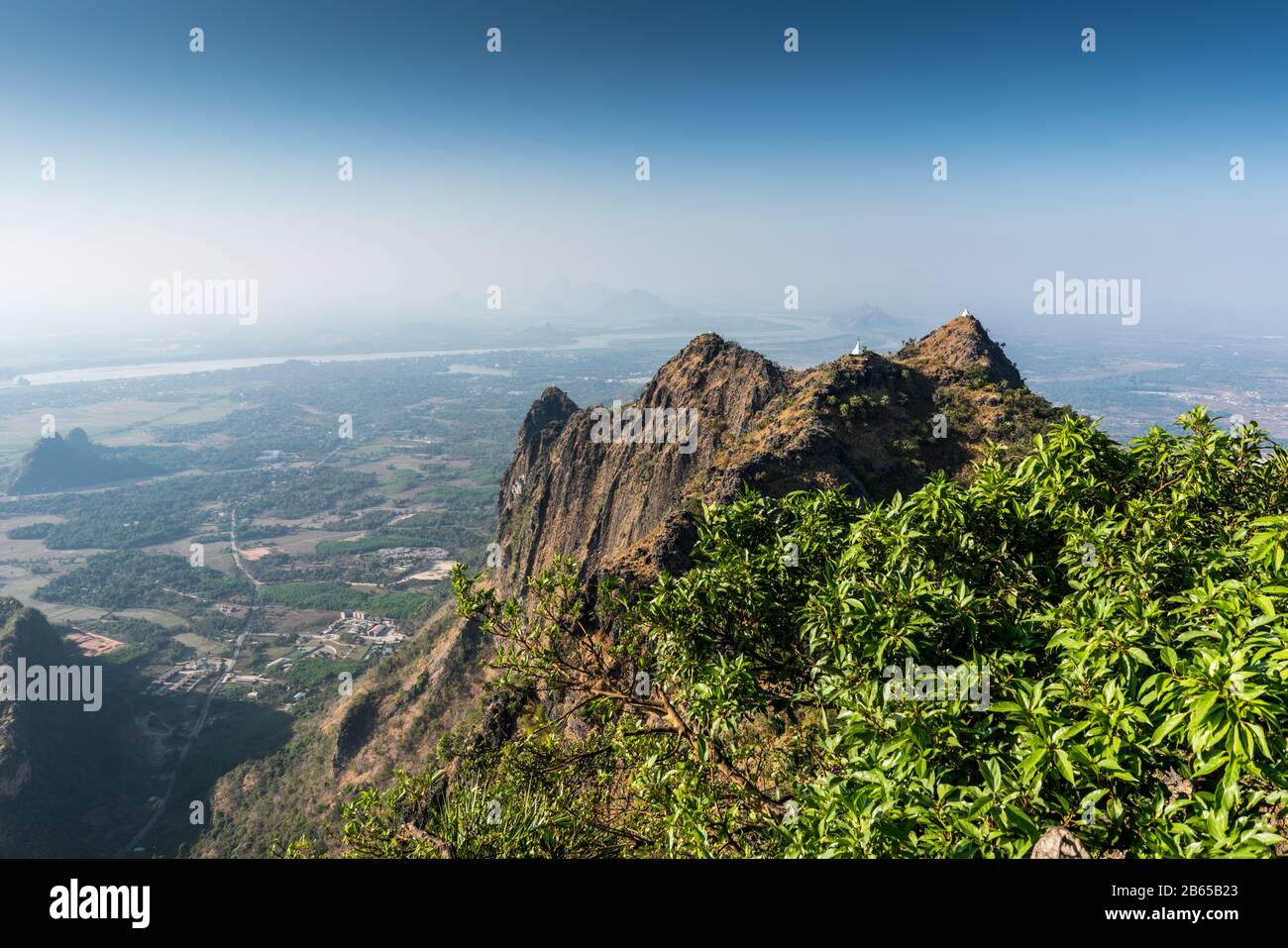 Zwe Ka Bin Pagoda, Myanmar, Asia Stock Photo - Alamy