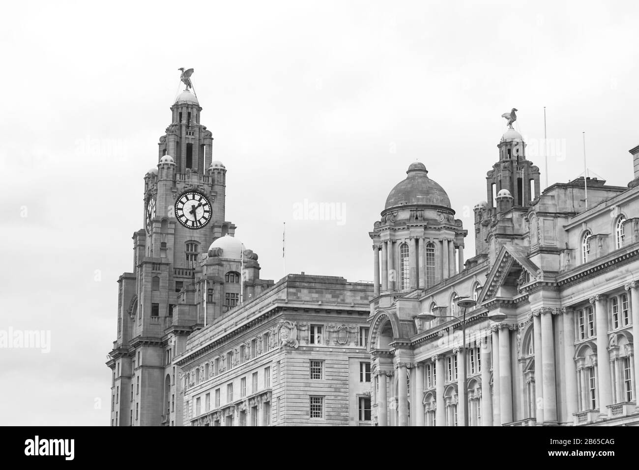 Port liverpool building royal Black and White Stock Photos & Images - Alamy