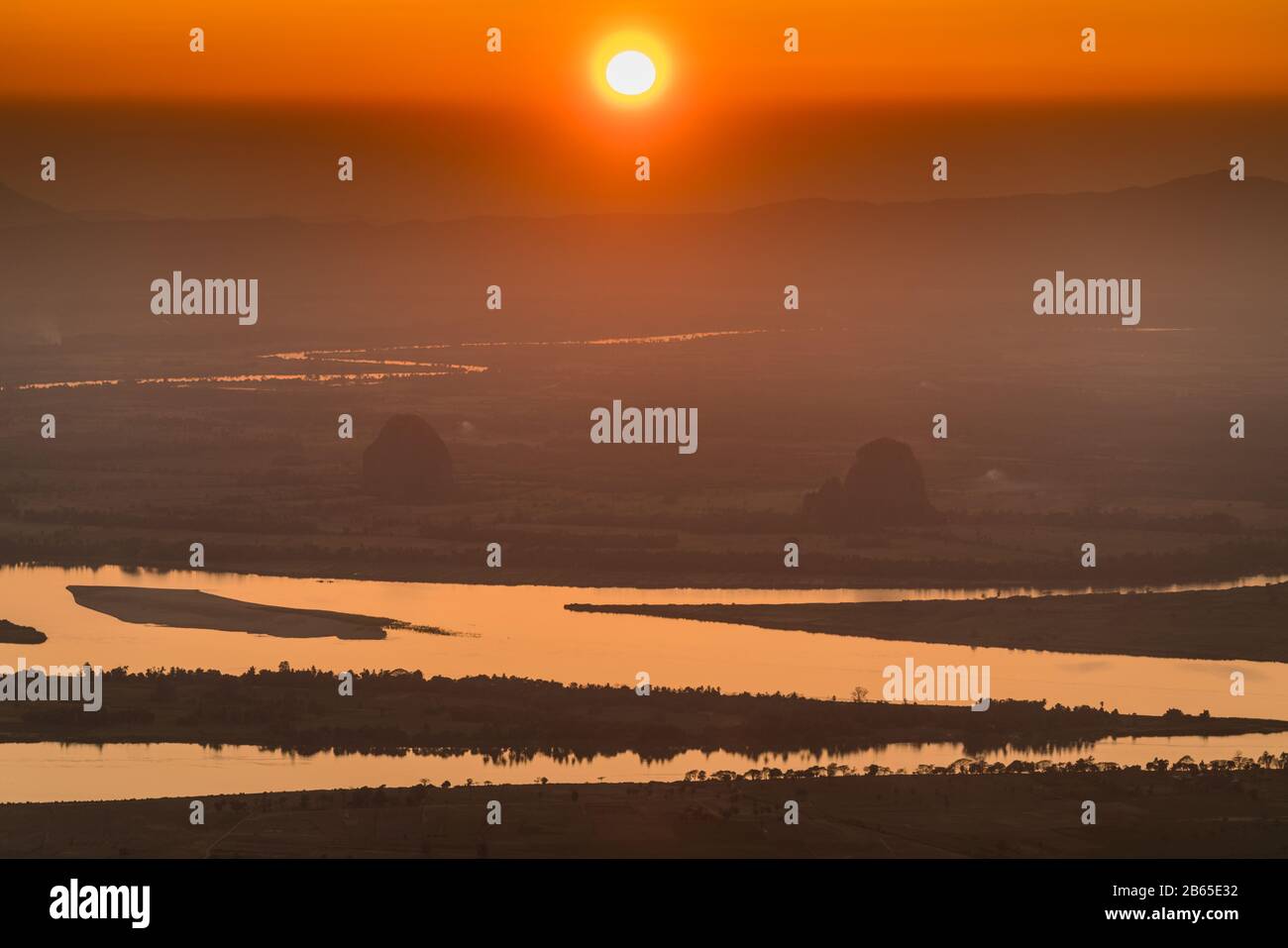 Zwe Ka Bin Pagoda, Myanmar, Asia Stock Photo - Alamy