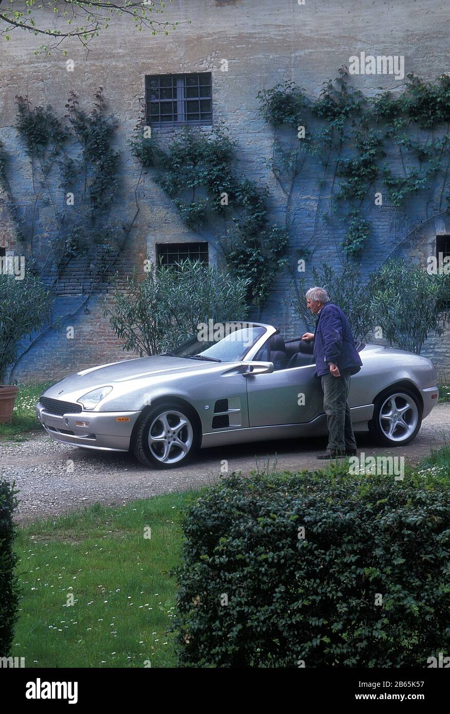 Qvale automobile hi-res stock photography and images - Alamy