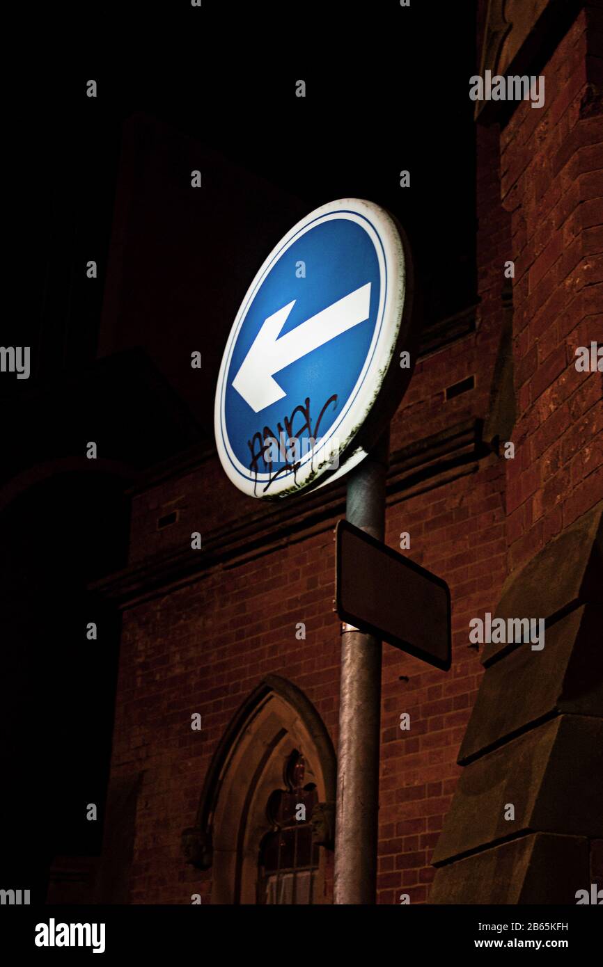 A blue traffic sign hi-res stock photography and images - Alamy