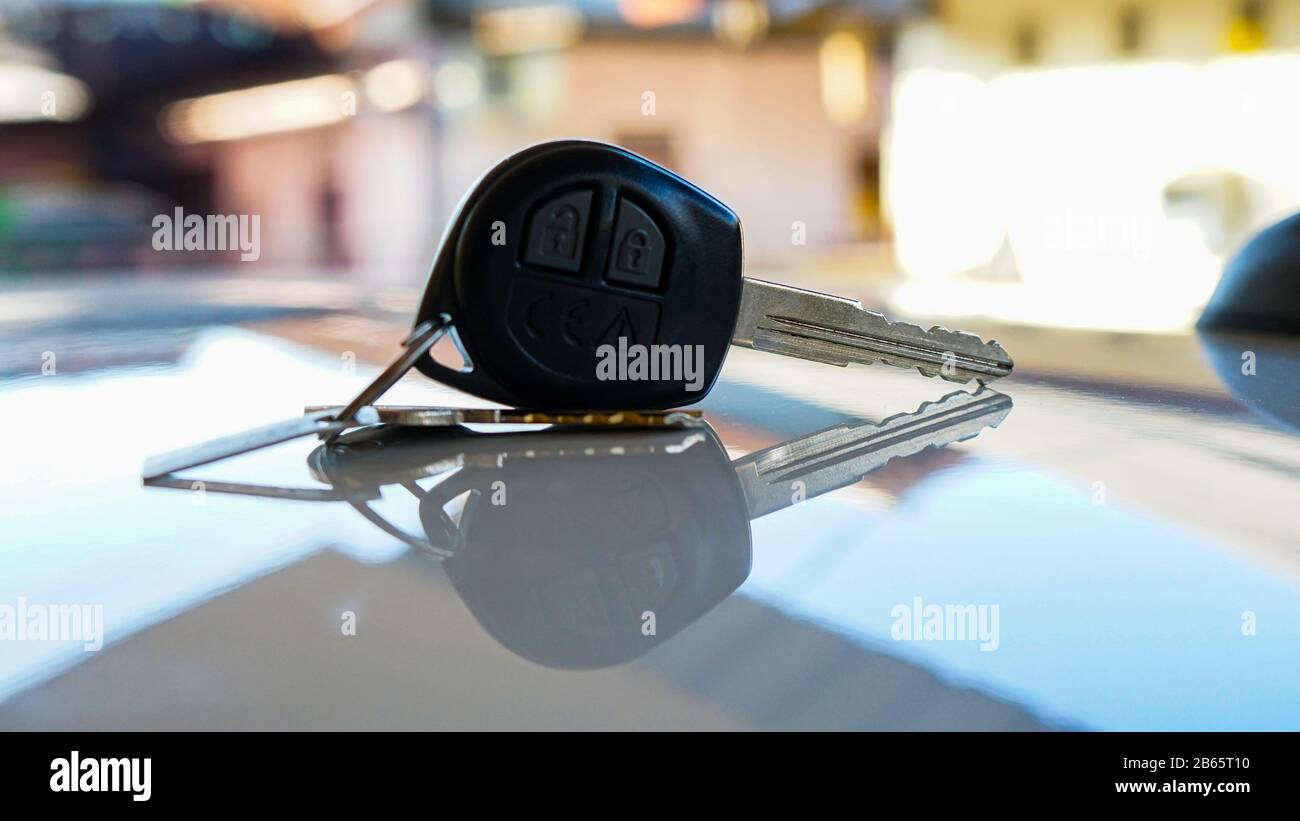 Car remote key table hi-res stock photography and images - Alamy