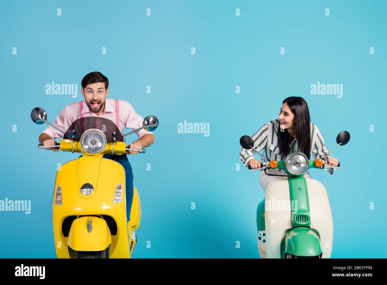 Avoiding traffic jam hi-res stock photography and images - Alamy