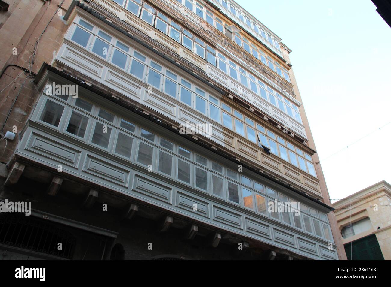 flats (?) buildings in valletta (malta Stock Photo - Alamy