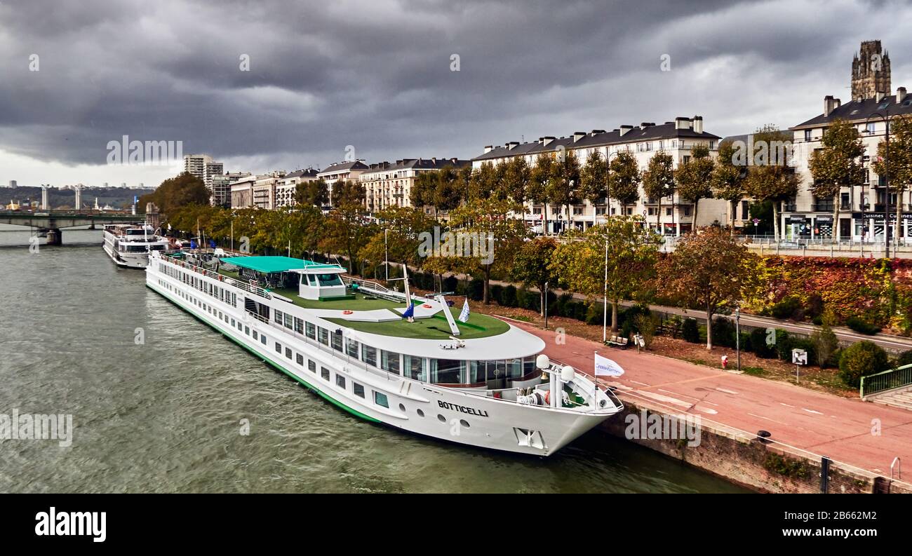 Rouen river hi-res stock photography and images - Alamy