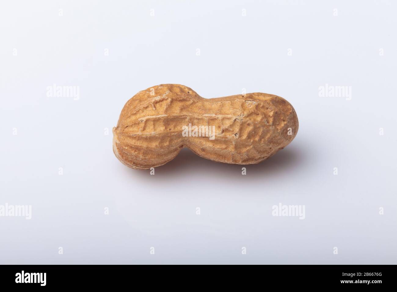 Peanut shell hi-res stock photography and images - Alamy