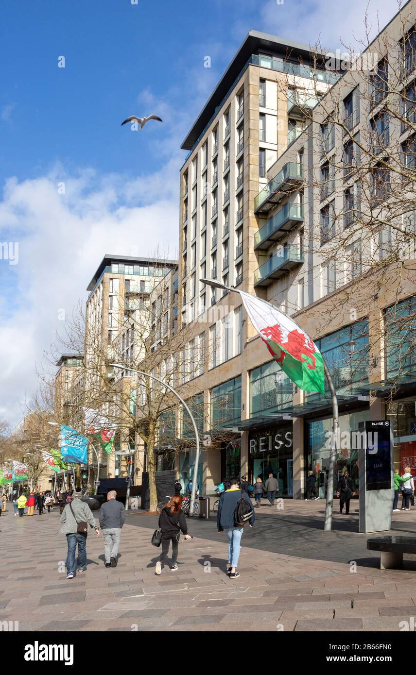 The Hayes pedestrianised shopping street in city centre of Cardiff ...