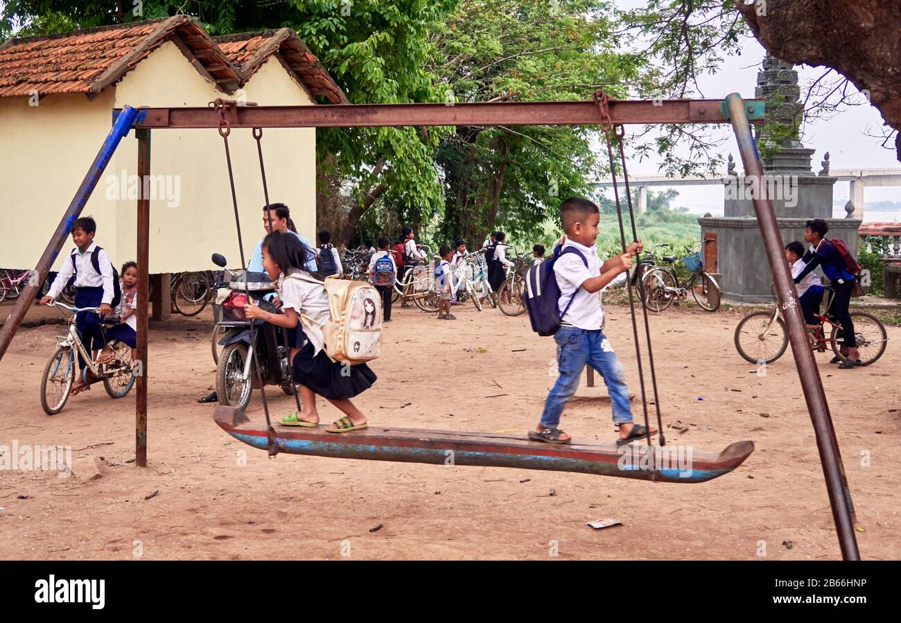 Cambodia, Siam Reap.primary school in the village of Koh Chen, back to ...