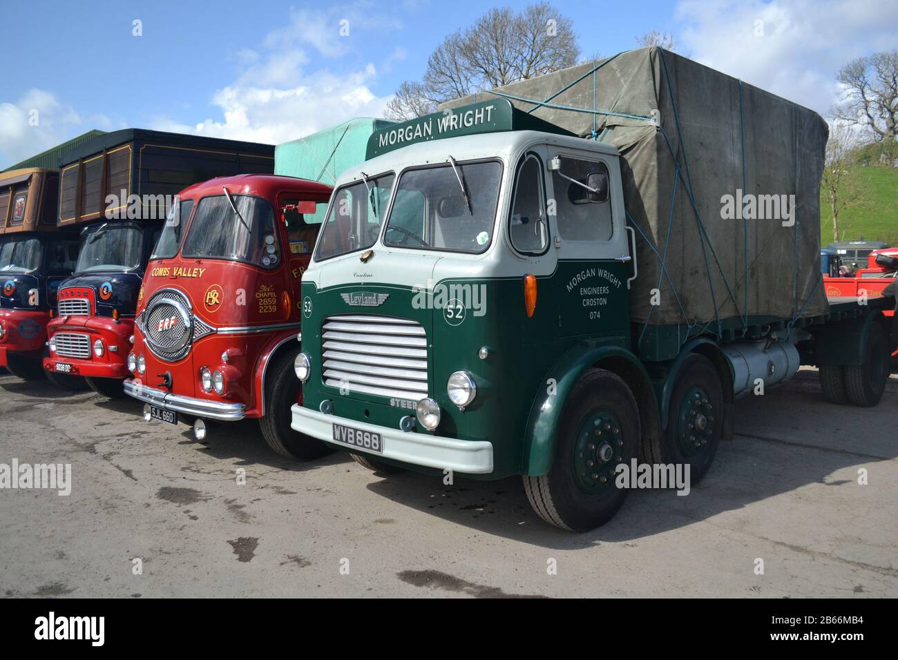 Classic erf lorry hi-res stock photography and images - Alamy