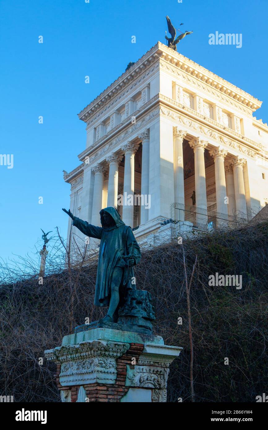 Cola di Rienzo statue part of Cordonata Capitolina in Rome Stock Photo ...