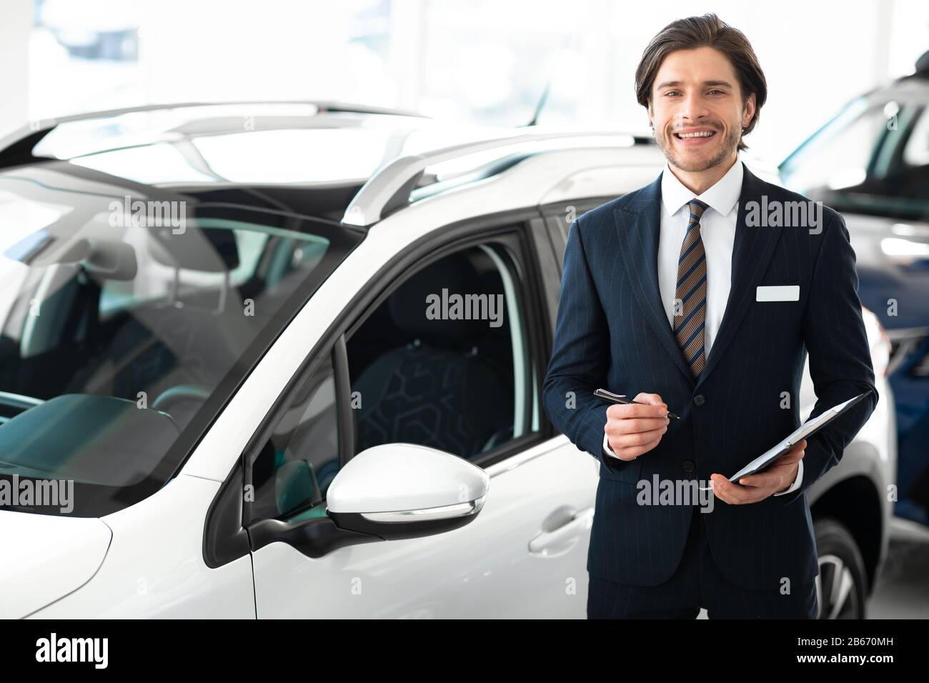 Lease agreement car dealership hi-res stock photography and images - Alamy
