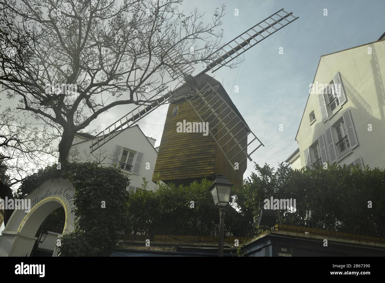 Windmill paris hi-res stock photography and images - Alamy