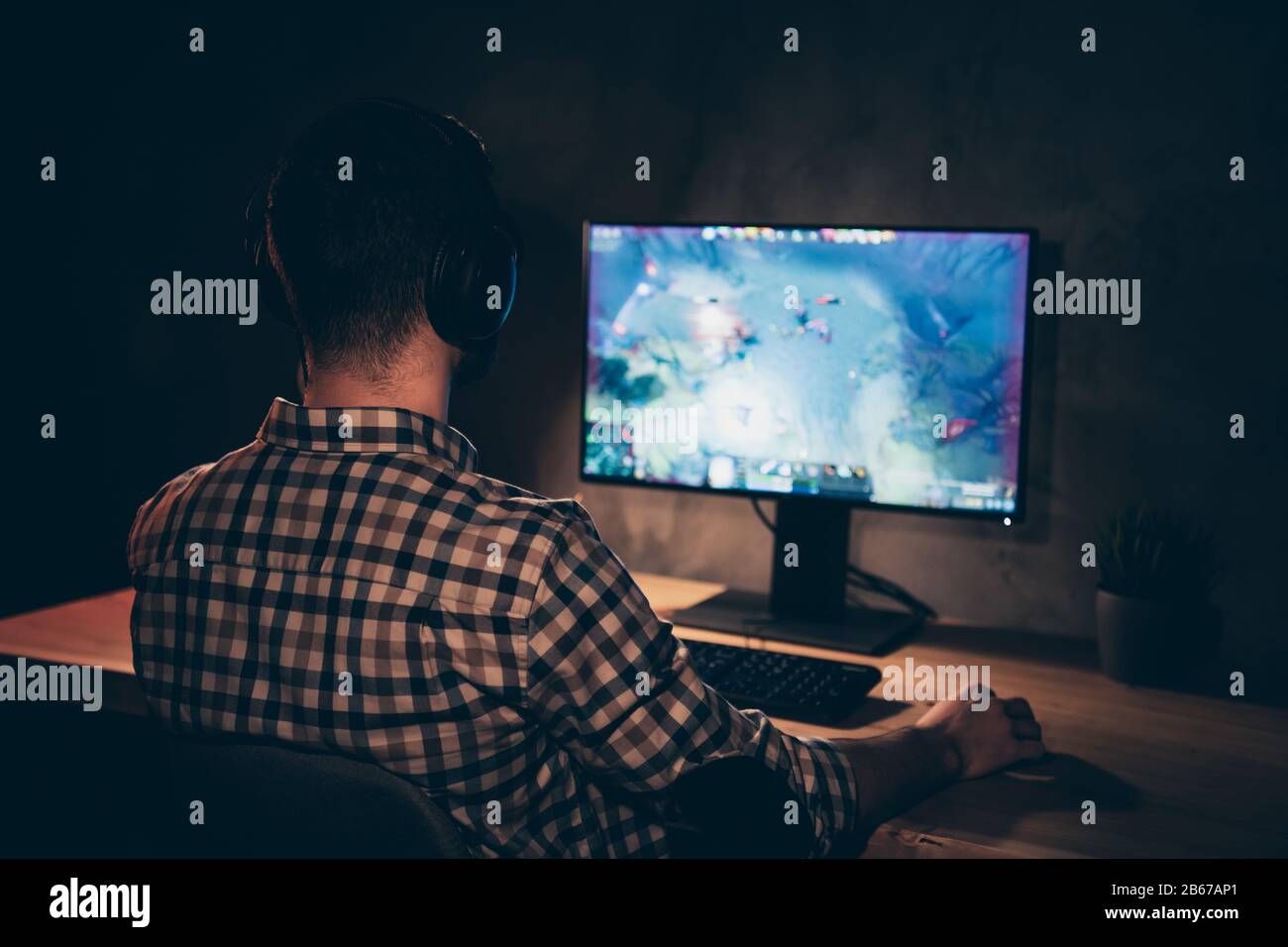 Close up back rear behind view photo he him his guy play videogame ...