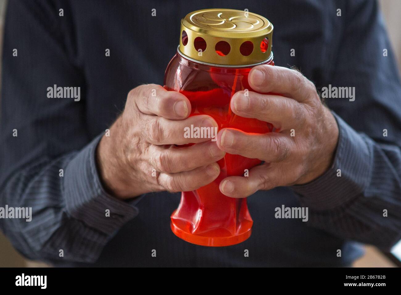 Sorrow man over loss his nearest relative Stock Photo - Alamy