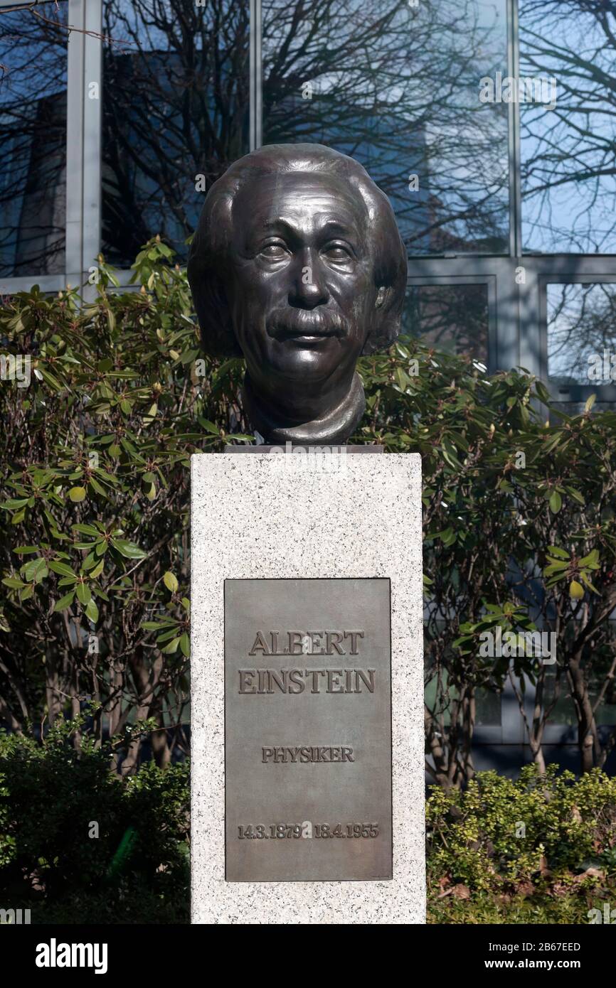 Albert Einstein Street Art High Resolution Stock Photography and Images ...