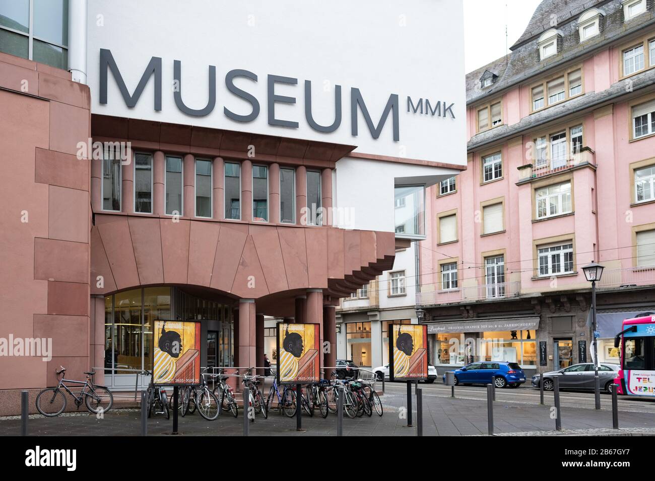 Frankfurt Museum of Modern Art (MMK), Frankfurt, Germany Stock Photo ...