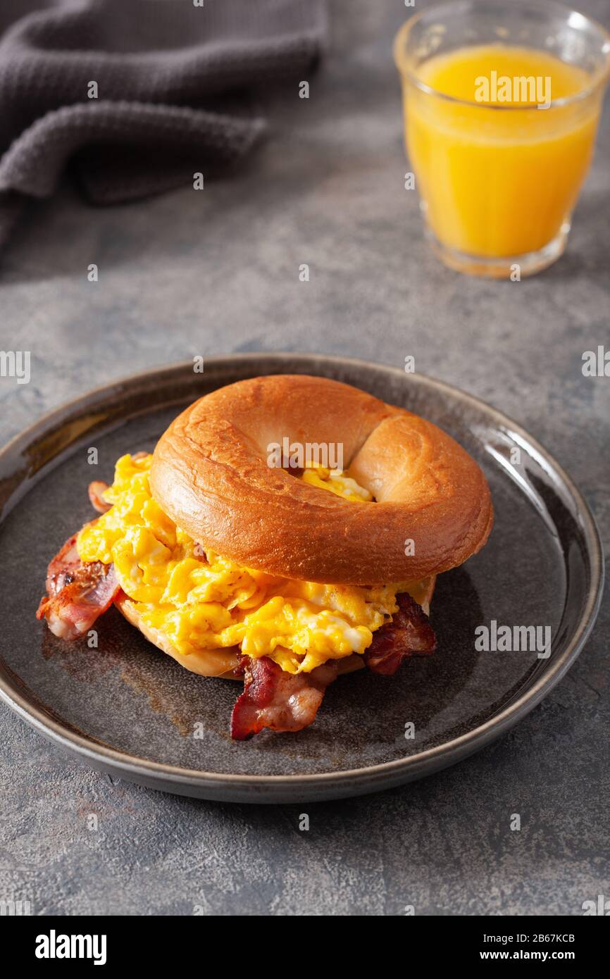 breakfast egg and bacon sandwich on bagel with cheese Stock Photo - Alamy