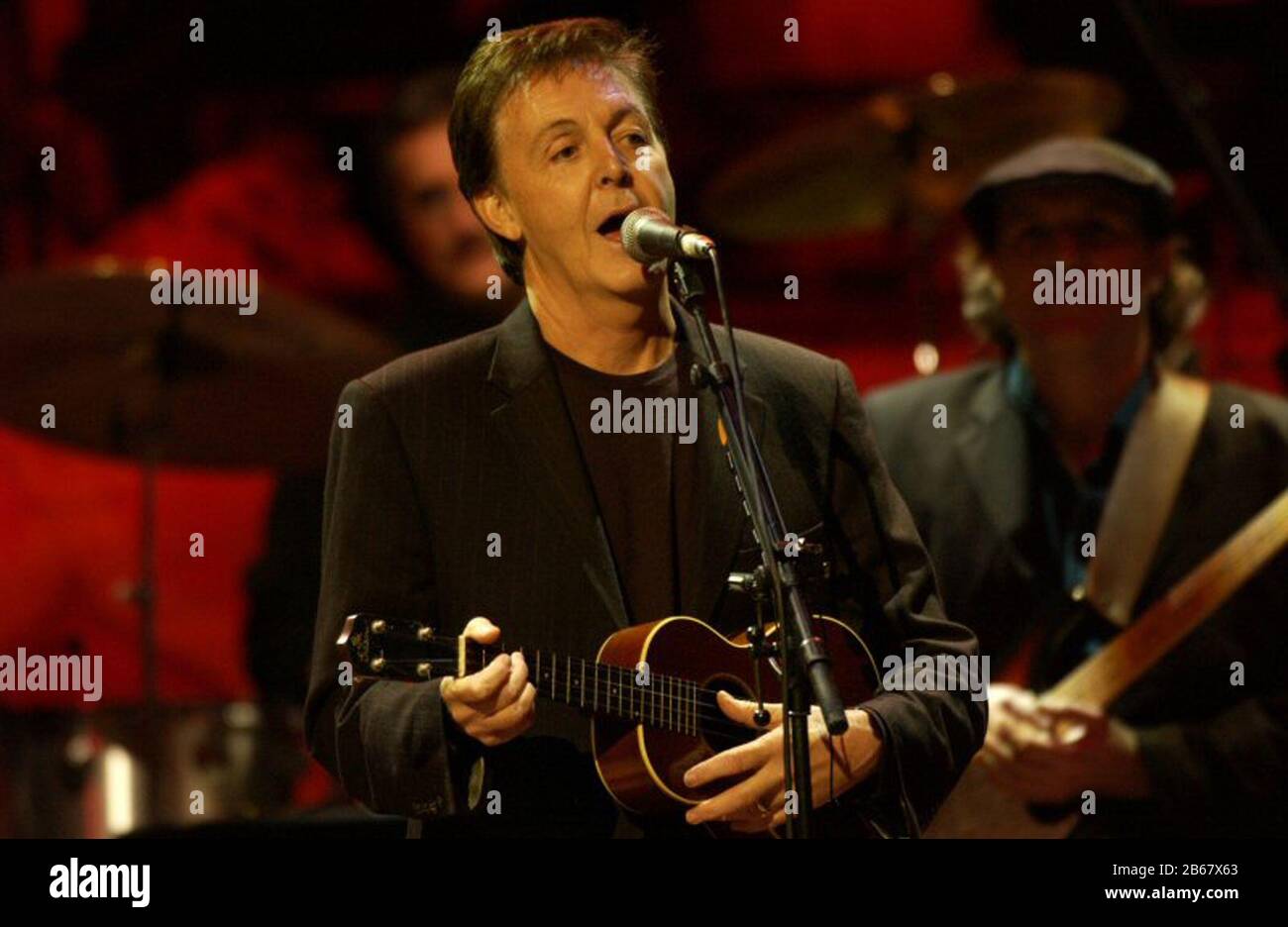 concert for george Stock Photo - Alamy