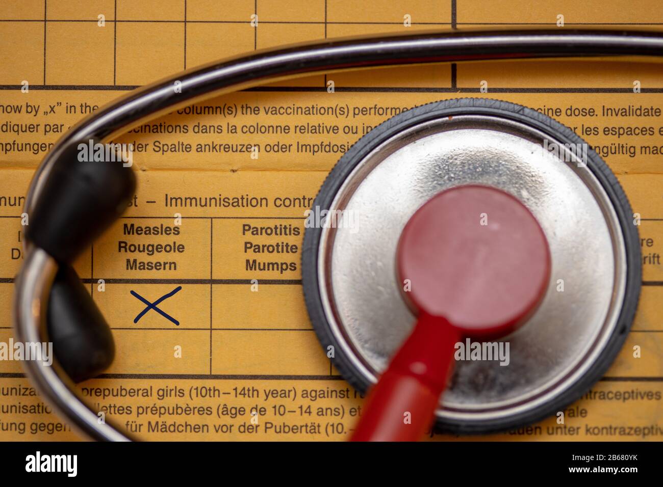 Vaccination documentation hi-res stock photography and images - Alamy