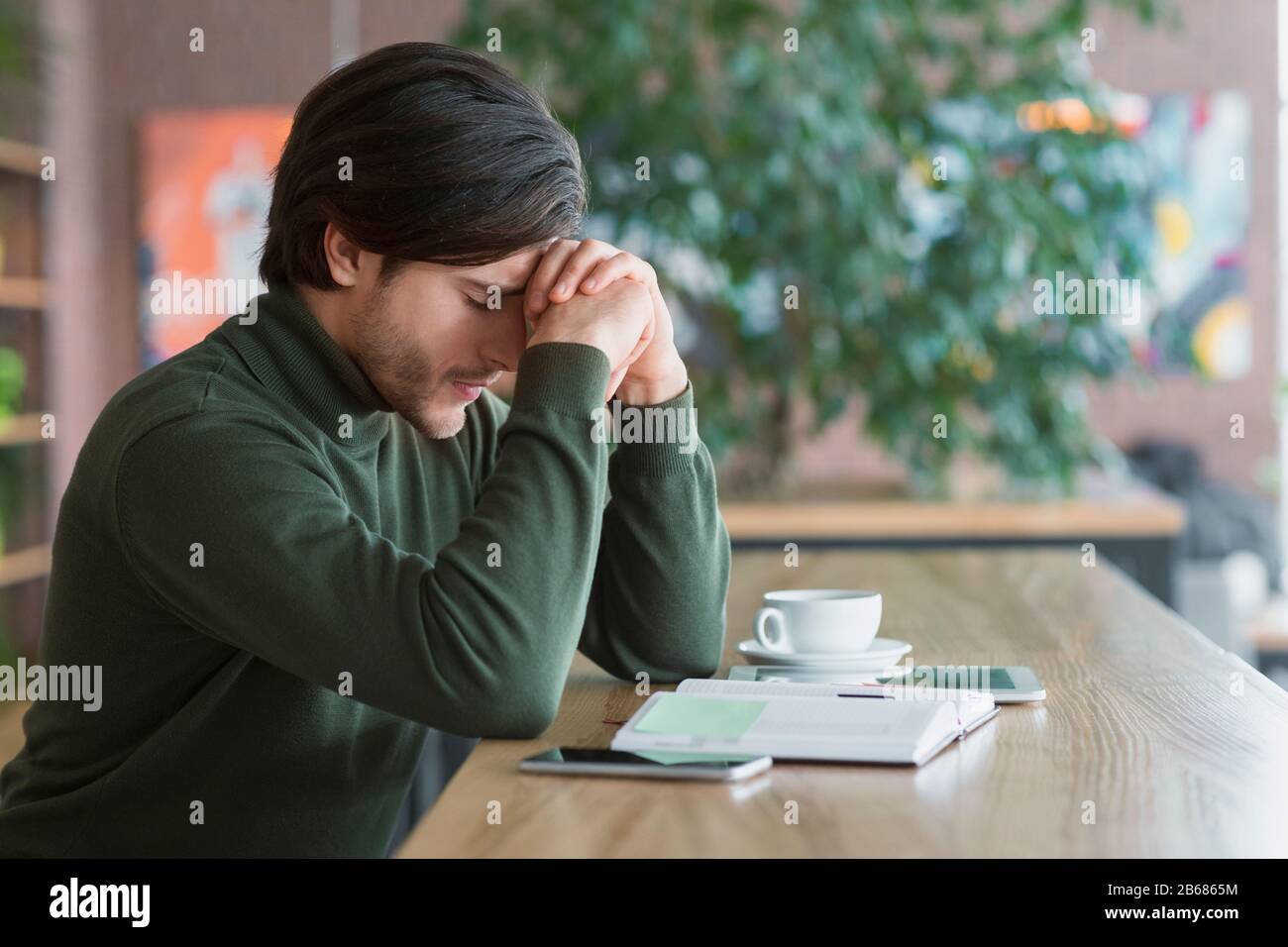 Desperate employee hi-res stock photography and images - Alamy