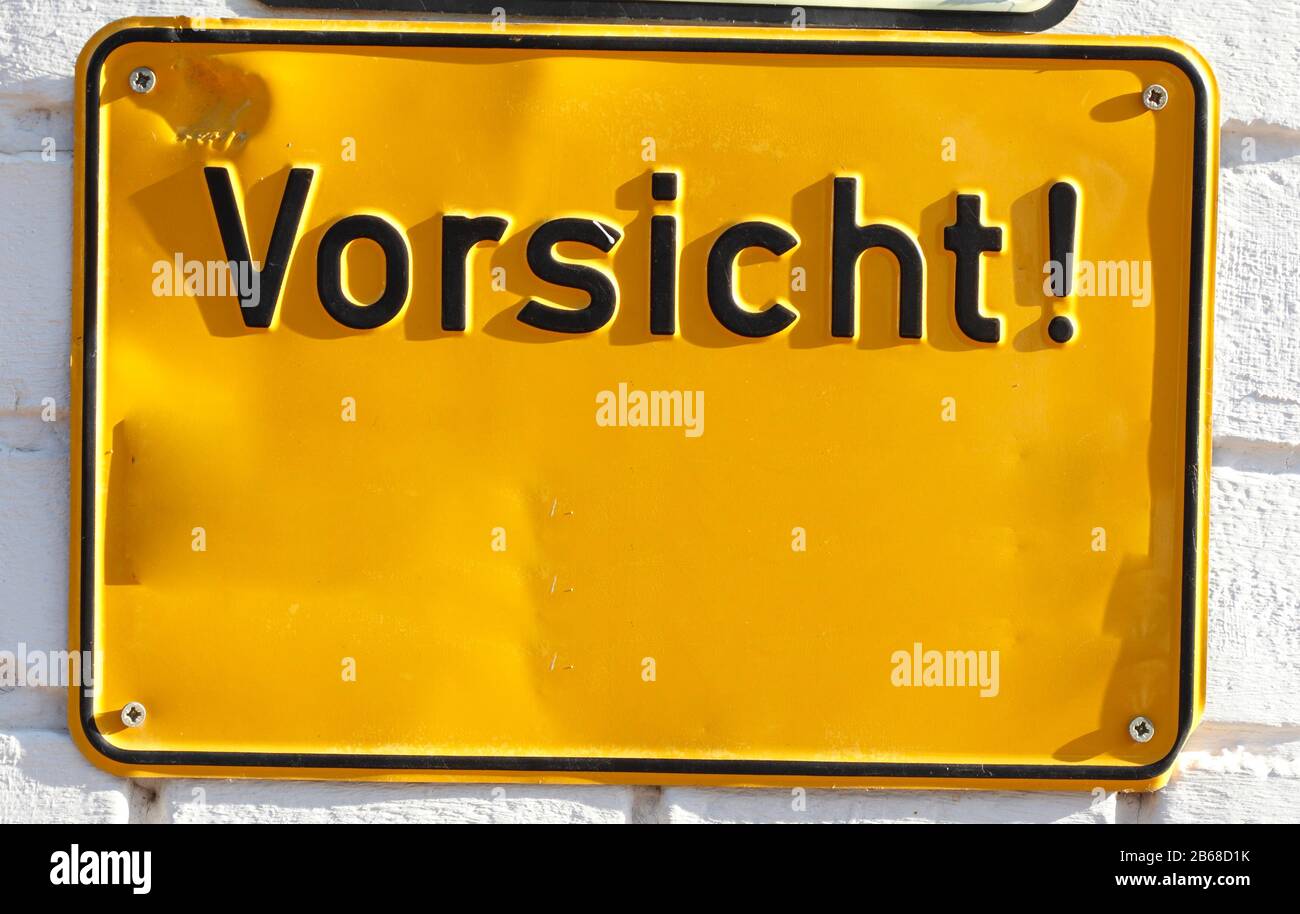 Warning sign saying attention hi-res stock photography and images - Alamy
