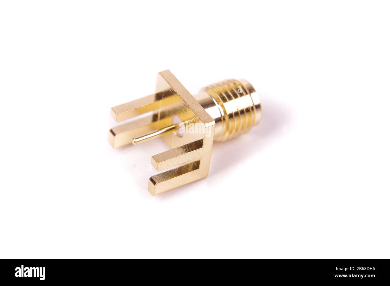 Female printed circuit board edge launch SMA connector for RF and ...