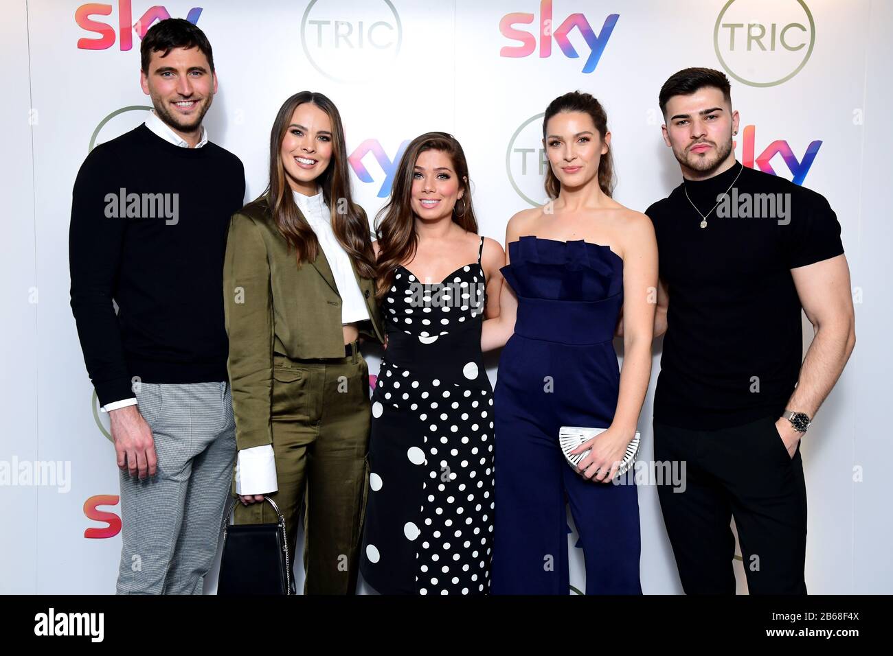 Jacob Roberts, Jessamy Stoddart, Nikki Sanderson, Anna Passey and Owen ...
