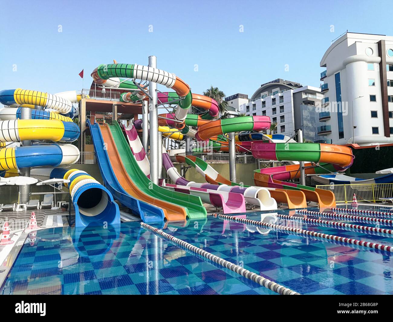 Extreme water slides hi-res stock photography and images - Alamy