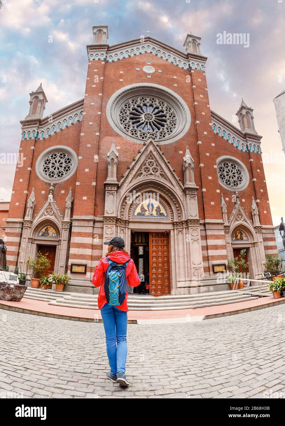 SEPTEMBER 2017, ISTANBUL, TURKEY: Famous visiting landmark of Sent ...
