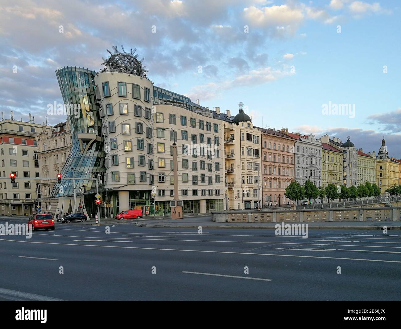 Modern architecture Dancing house building in Prague, Czech Republic ...
