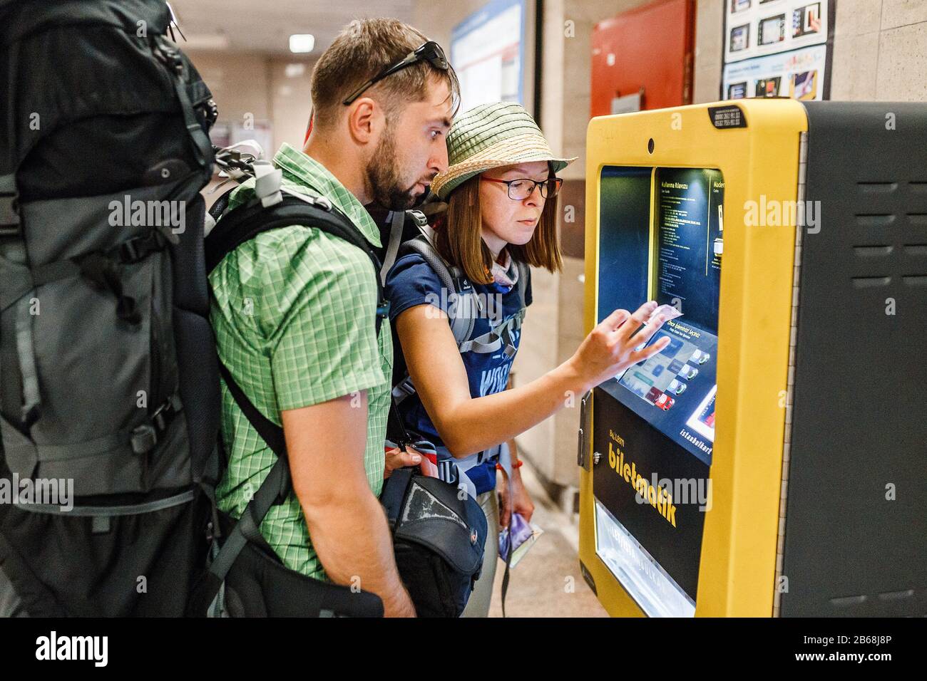 Modern metro kiosk hi-res stock photography and images - Alamy