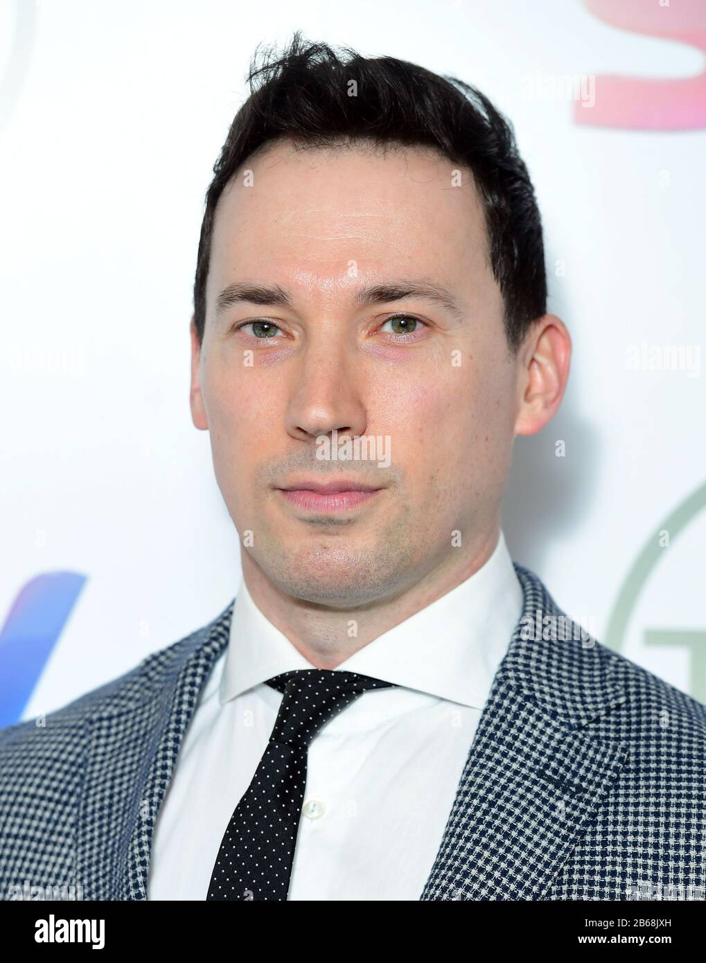 David caves hi-res stock photography and images - Alamy