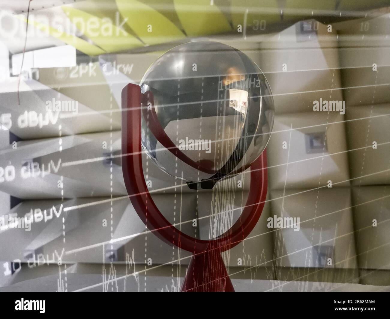 Spherical dipole radiation source for emc laboratory calibration in ...