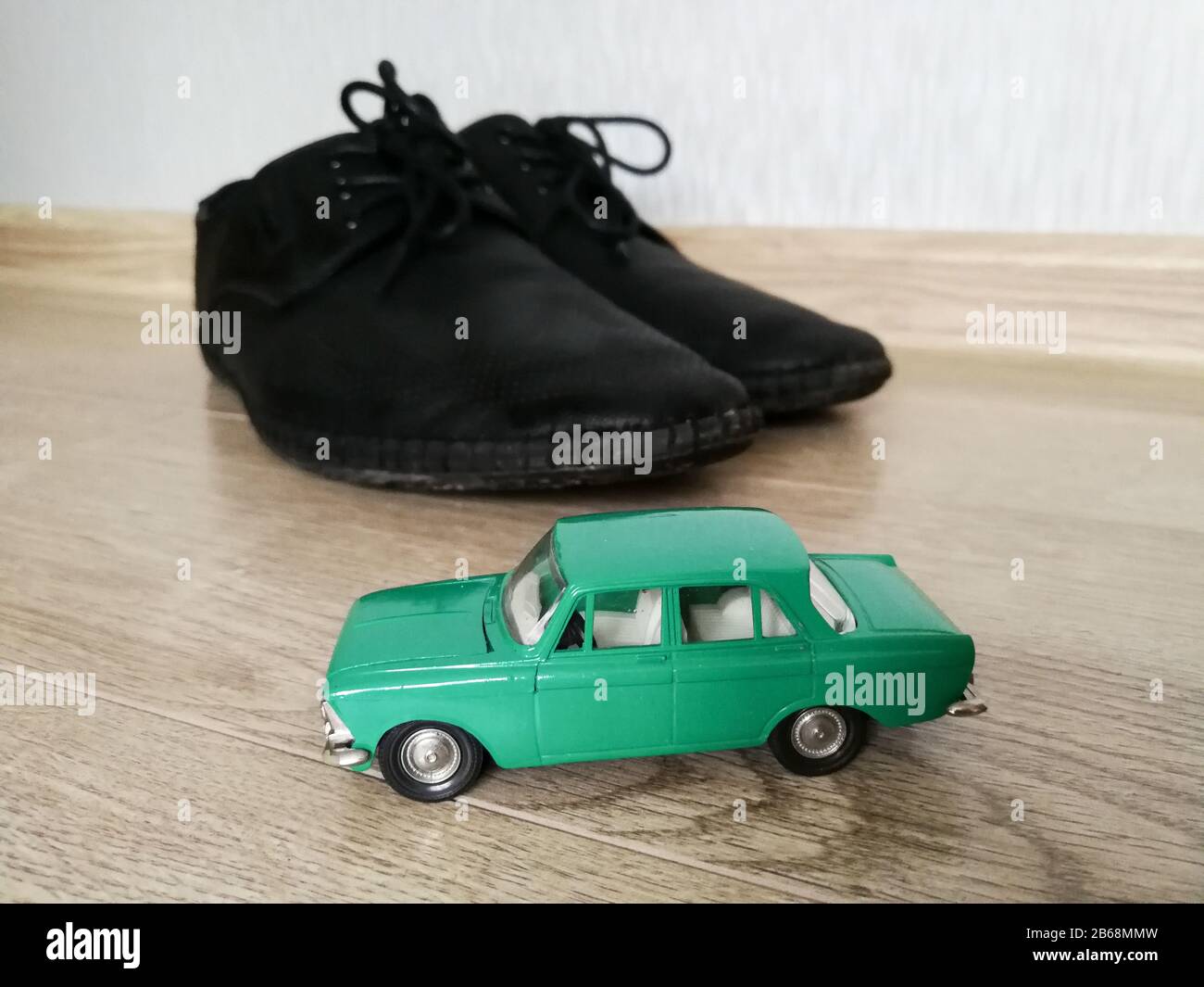 Car size comparison hi-res stock photography and images - Alamy