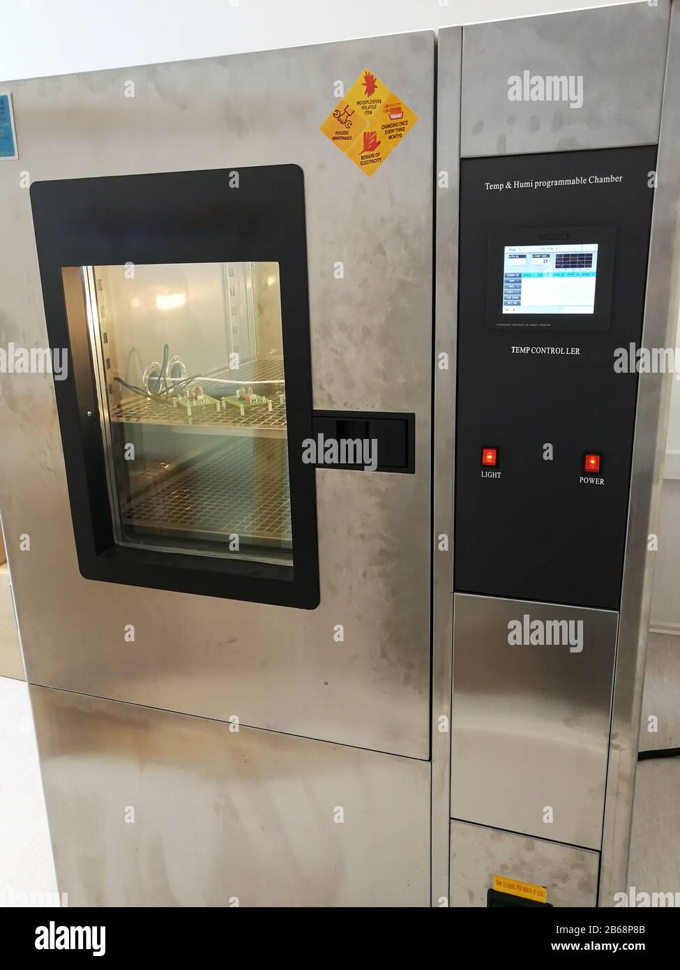 Climate test equipment hi-res stock photography and images - Alamy