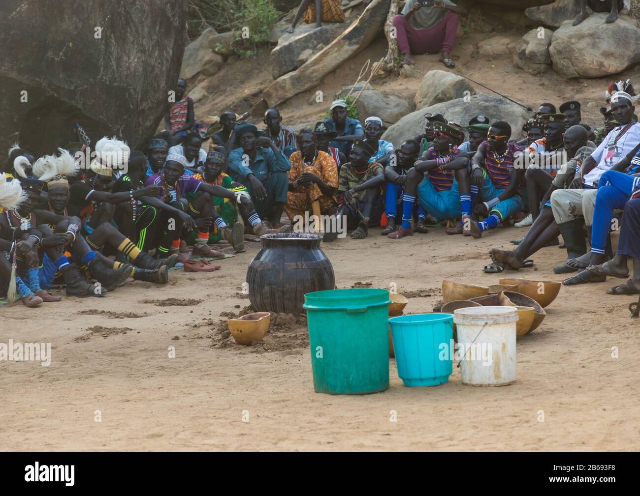 Larim tribe men drinking alcohol during a wedding ceremony, Boya ...