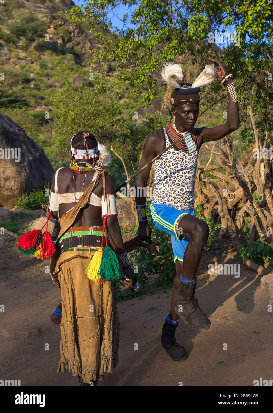 Tribal africa south wedding hi-res stock photography and images - Alamy