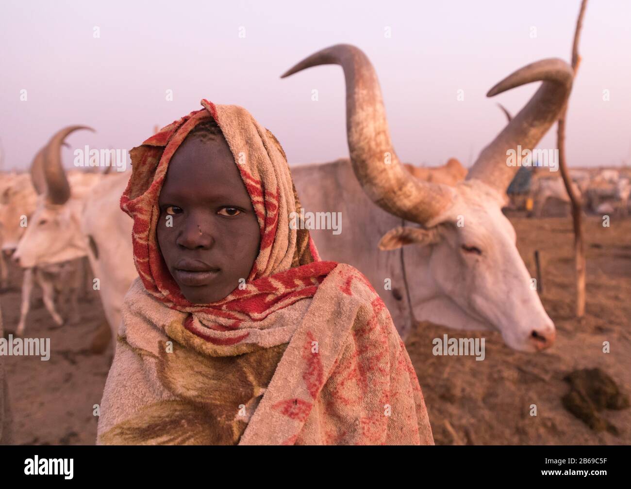 Portrait of a Mundari tribe boy in a cattle camp, Central Equatoria, Terekeka, South Sudan Stock ...