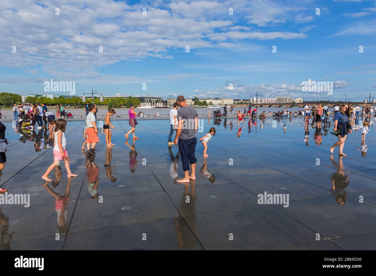 BORDEAUX, FRANCE - AUGUST 11: The Famous Bordeaux water mirror full of ...