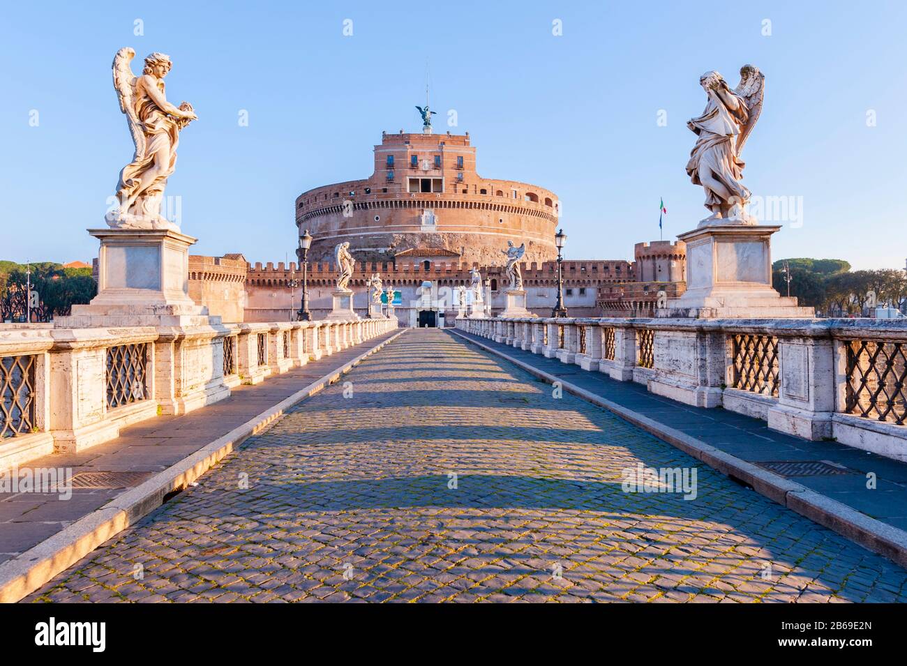Empty rome hi-res stock photography and images - Alamy