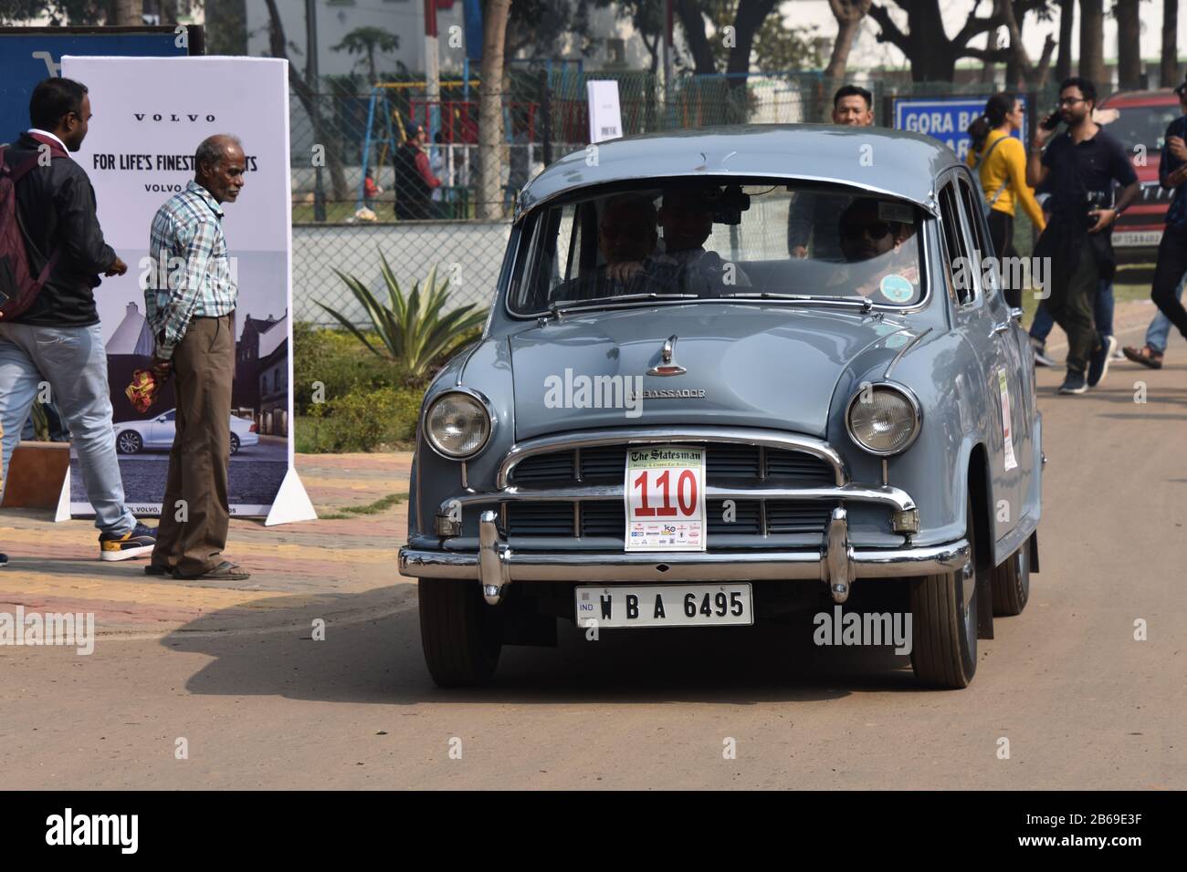 1961 Hindustan Ambassador with 1400 cc engine. India WBA 6495 Stock ...