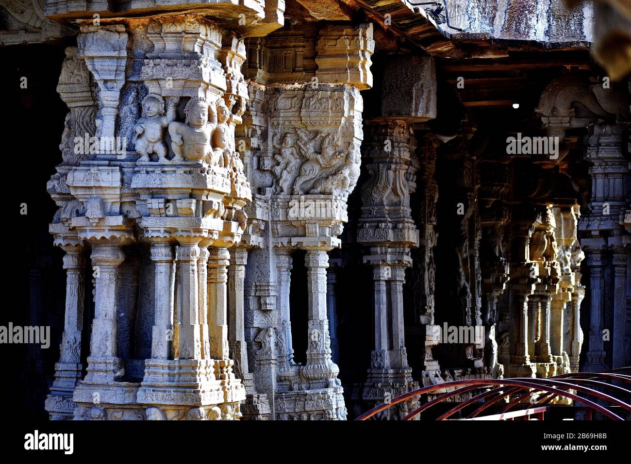 Ancient architecture ground hi-res stock photography and images - Alamy