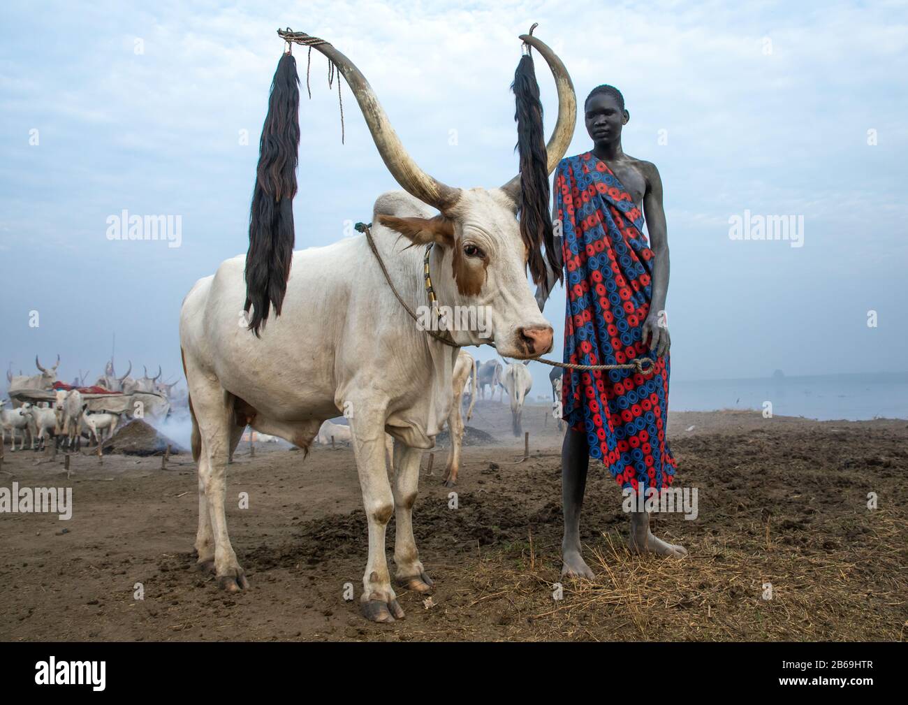 Watusi Men High Resolution Stock Photography and Images - Alamy