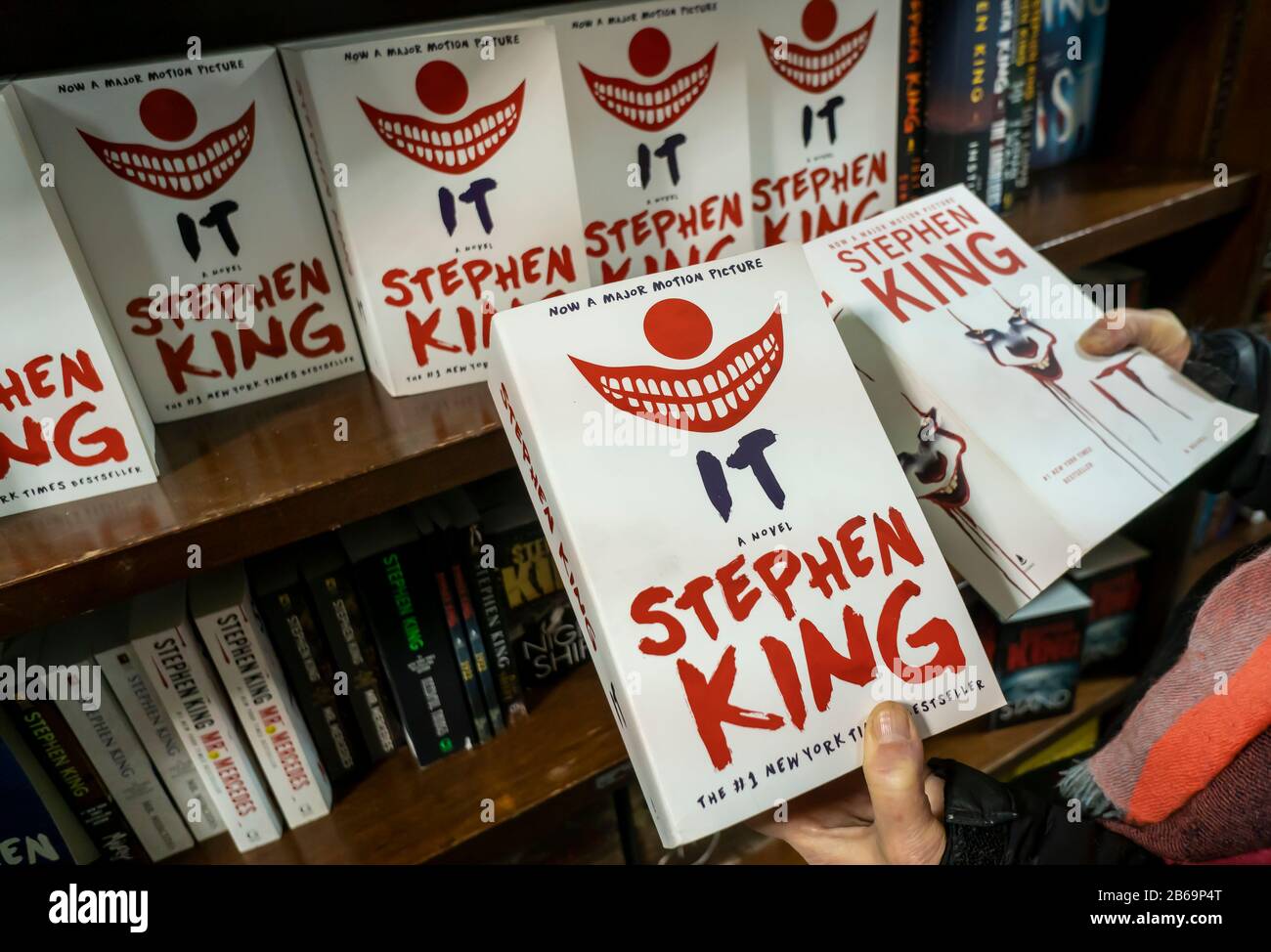 Books Simon And Schuster Logo