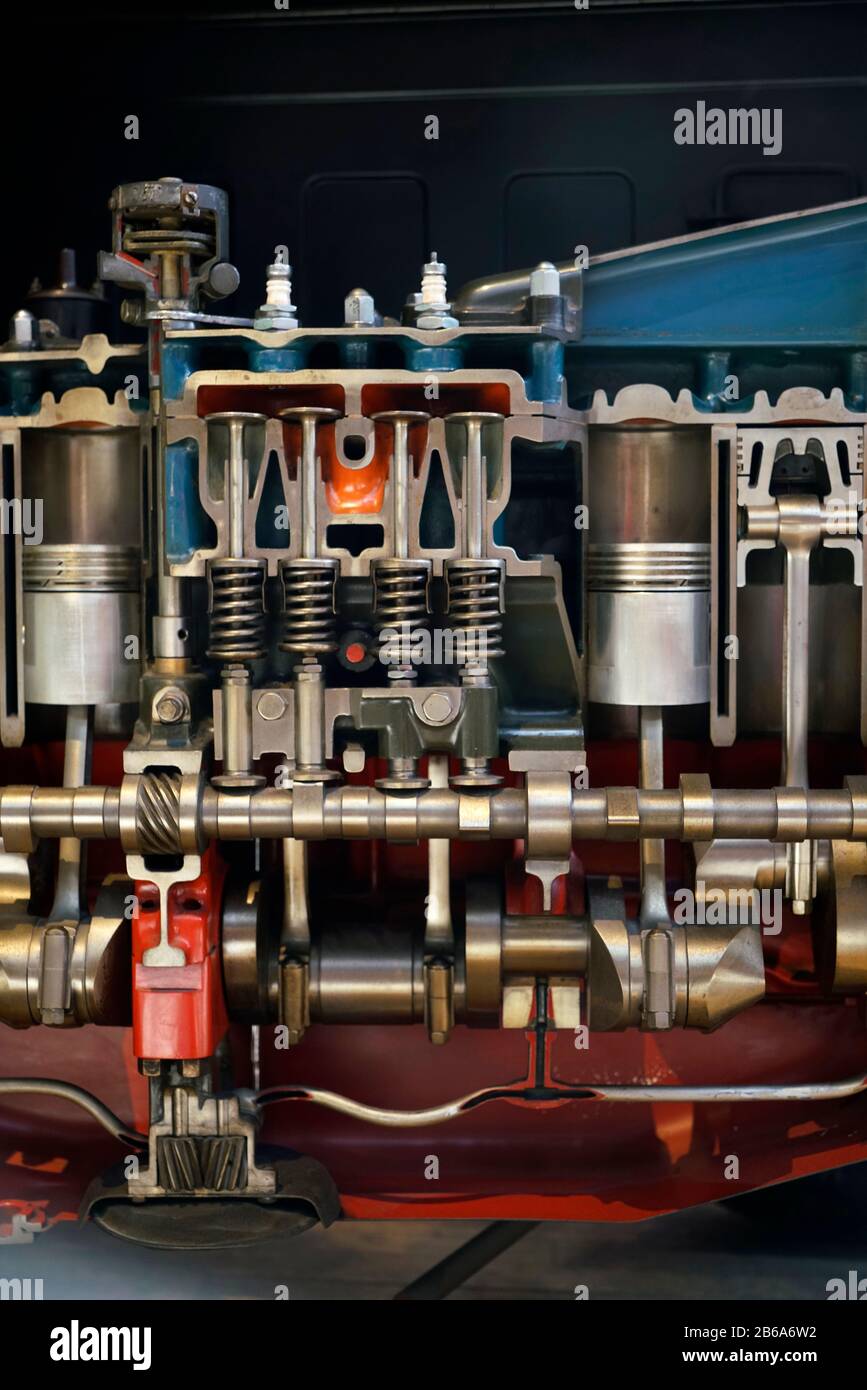 Cutaway view of car hi-res stock photography and images - Alamy