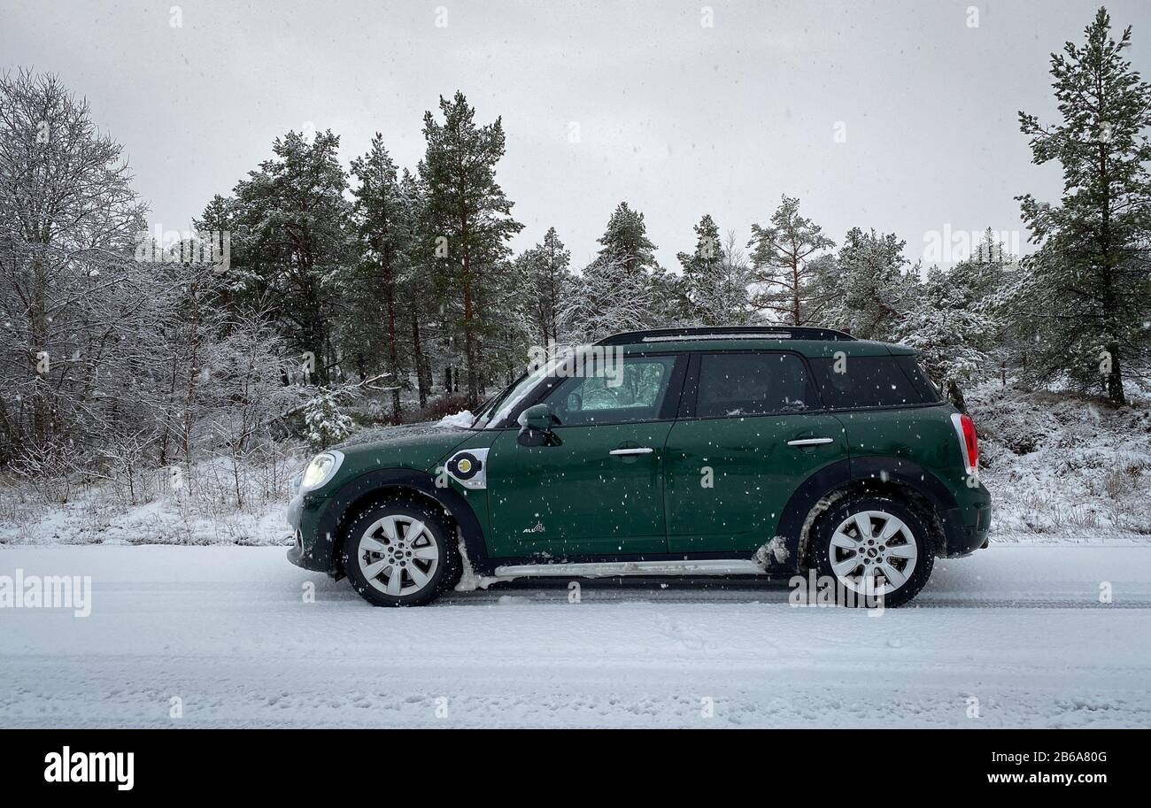 Mini countryman hi-res stock photography and images - Alamy